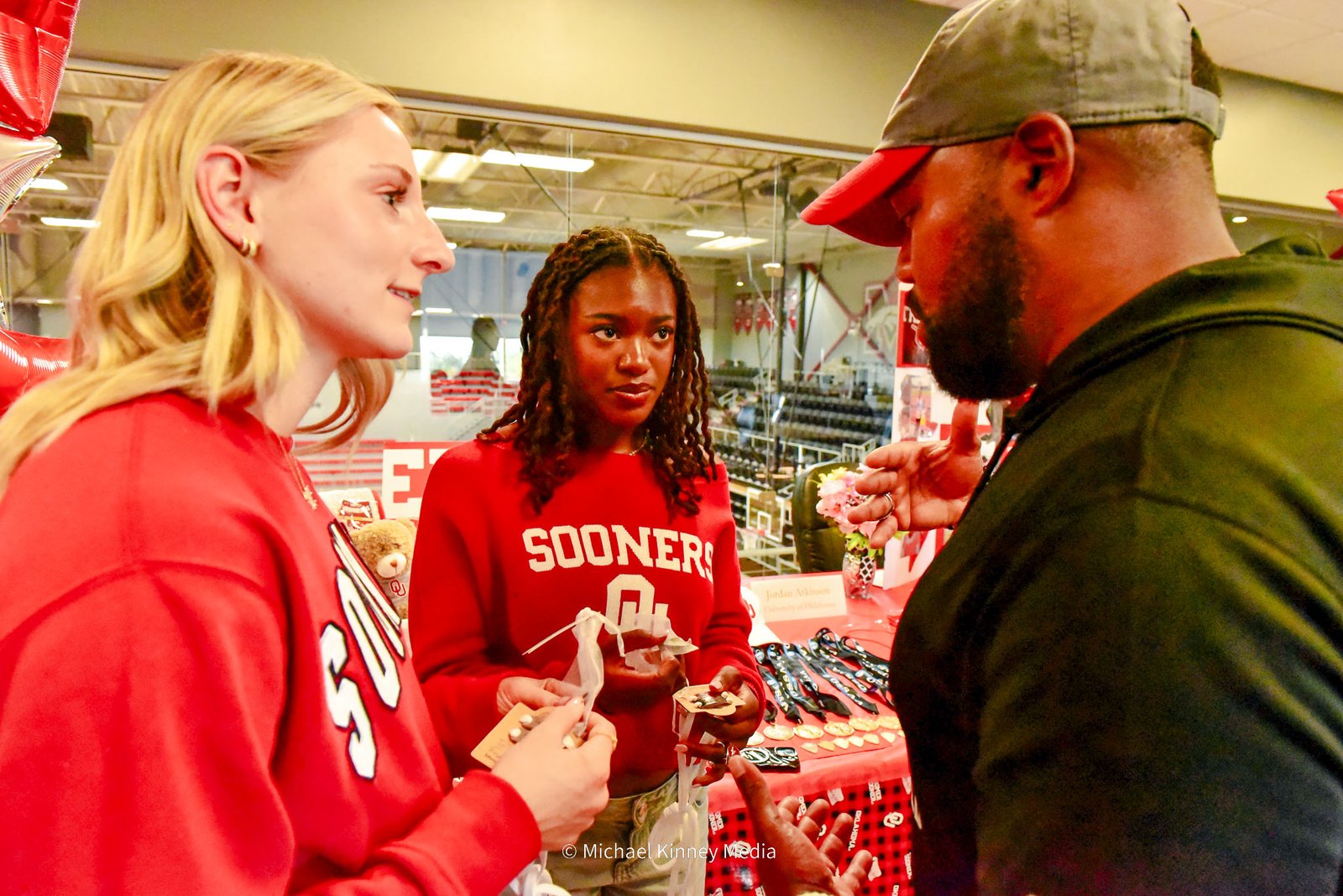 Sooners keep family legacy alive with pair of track signings - Michael ...